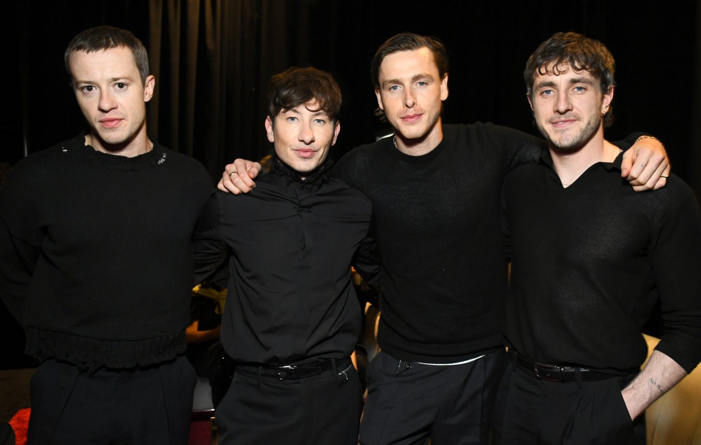 Prvi pogled na Beatlese u biografskim filmovima Sama Mendesa otkriven u ...